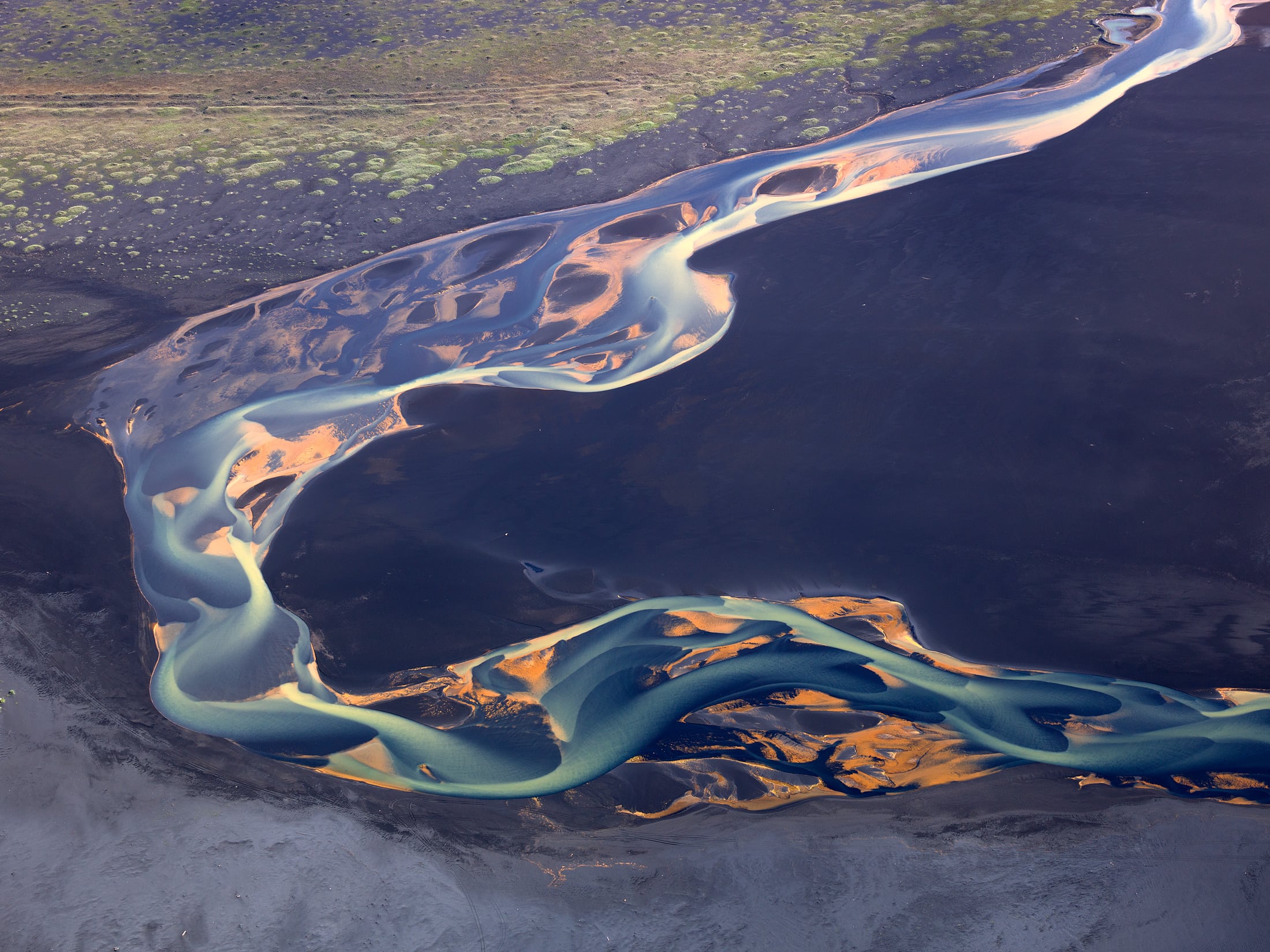 Stunning Aerial Photos Of Icelandic Rivers From Above > FREEYORK